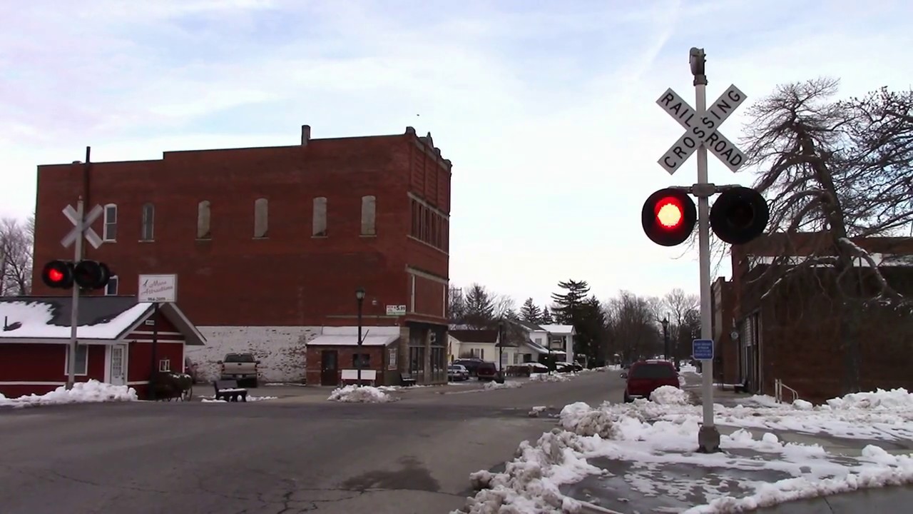 Main Street Railroad Crossing (West) - The Nickel Plate Express ...