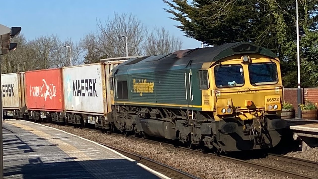 Freightliner 66522 4L85 with 13 containers 12:41 2E Lea Road 18/3/2025 ...