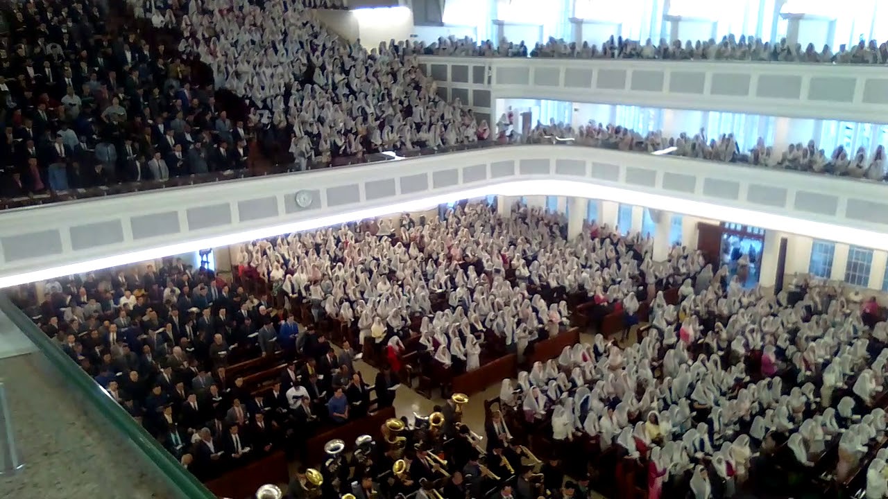 CCB Brás - Reunião da Mocidade - Hino 232 - YouTube