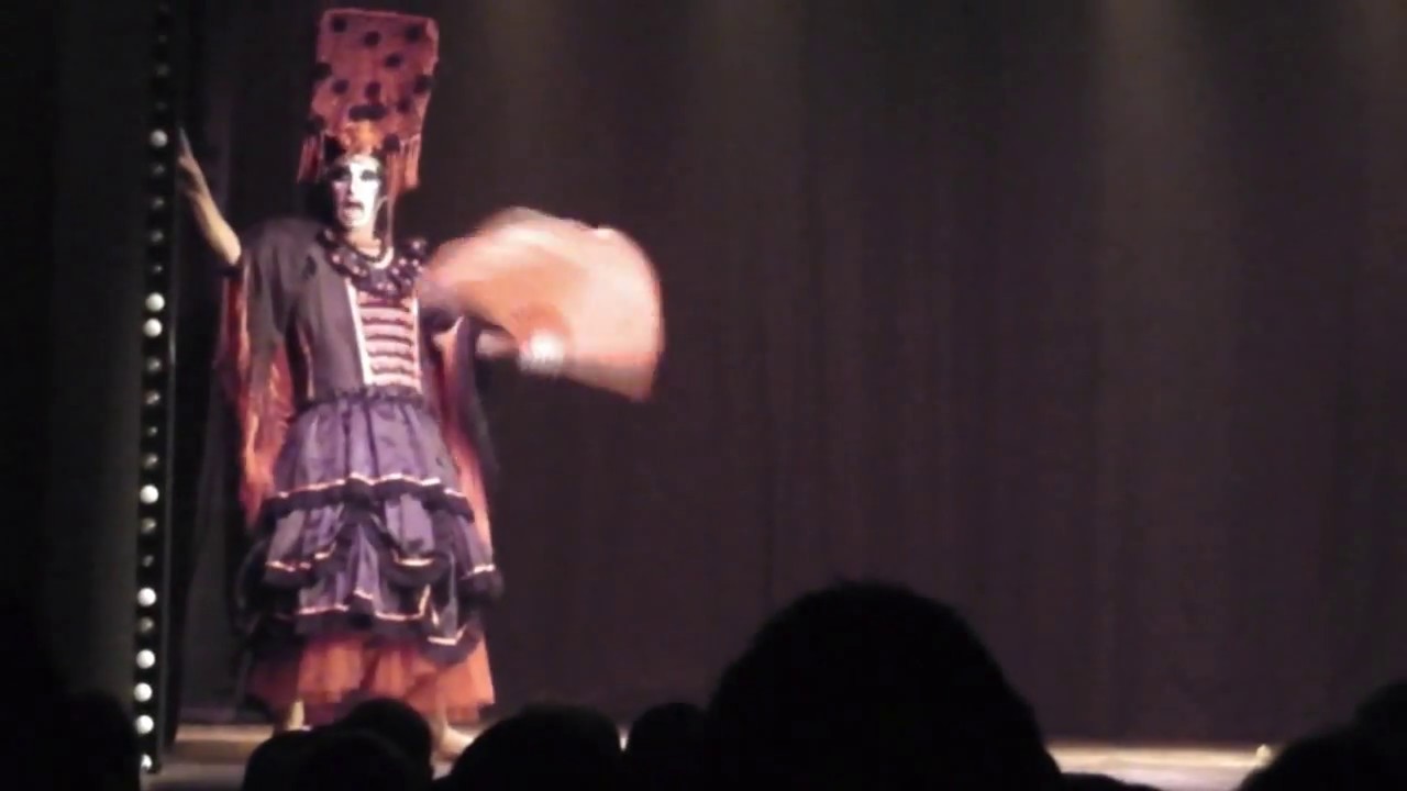 Martin Kent , Carmen de Bizet . La Familia Slipstick . Teatro La Casona ...