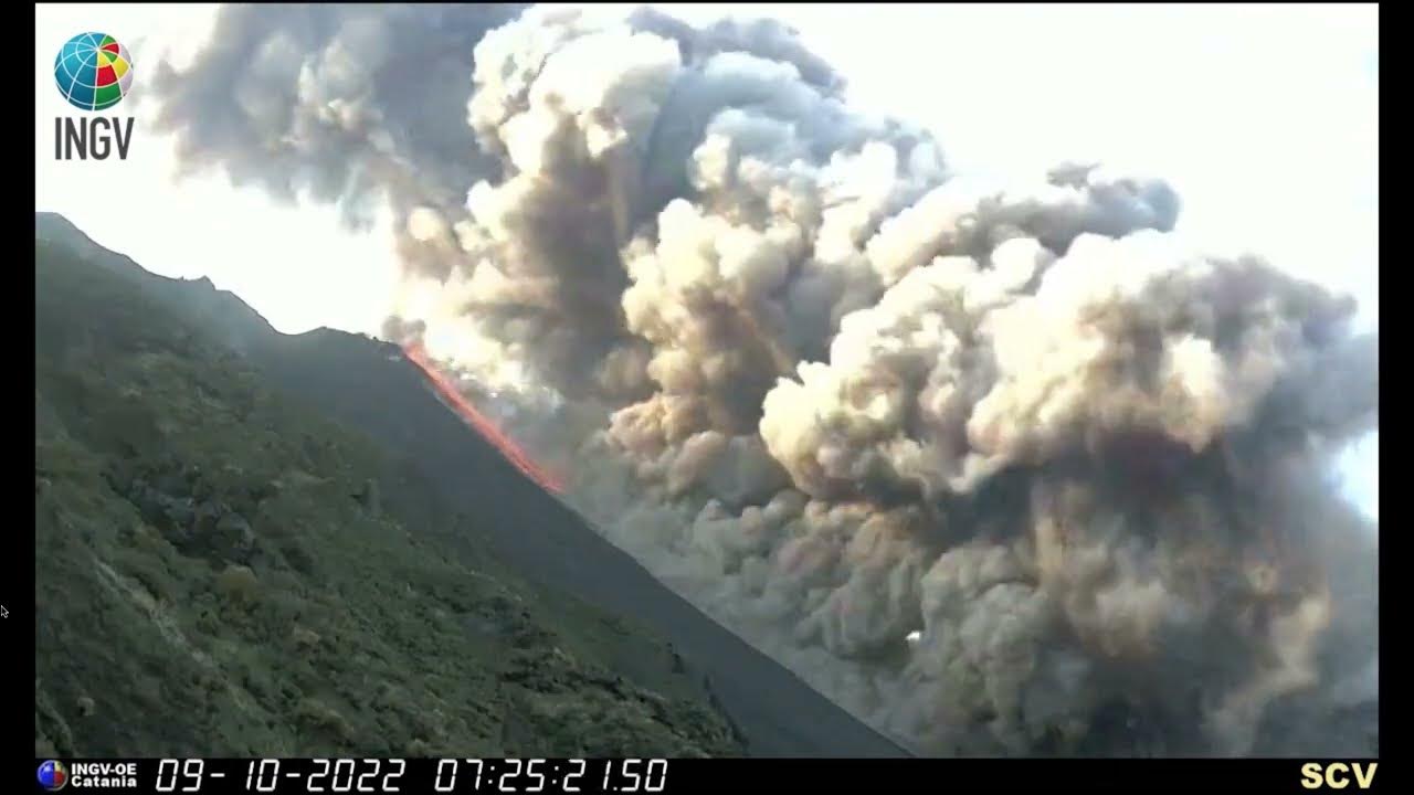 October 9, 2022, ~ Pyroclastic Flow ~ Stromboli Volcano, Italy ~ 07:22 Local Time - YouTube