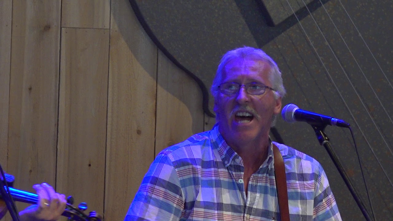 RAY LEGERE & ACOUSTIC HORIZON - I'M GOING HONKY TONKIN live 2018 - YouTube