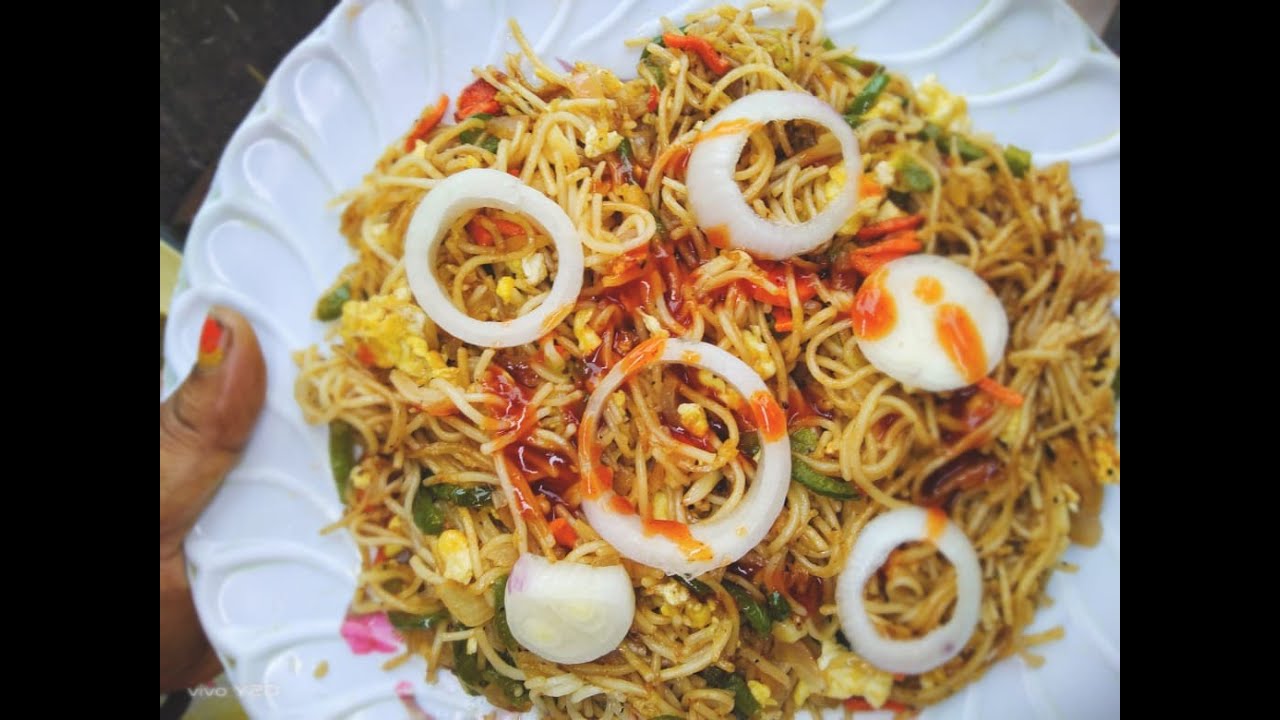 বাচ্চাদের স্কুল টিফিনের স্পেশাল চাউমিন রেসিপি/bengali School tiffin ...