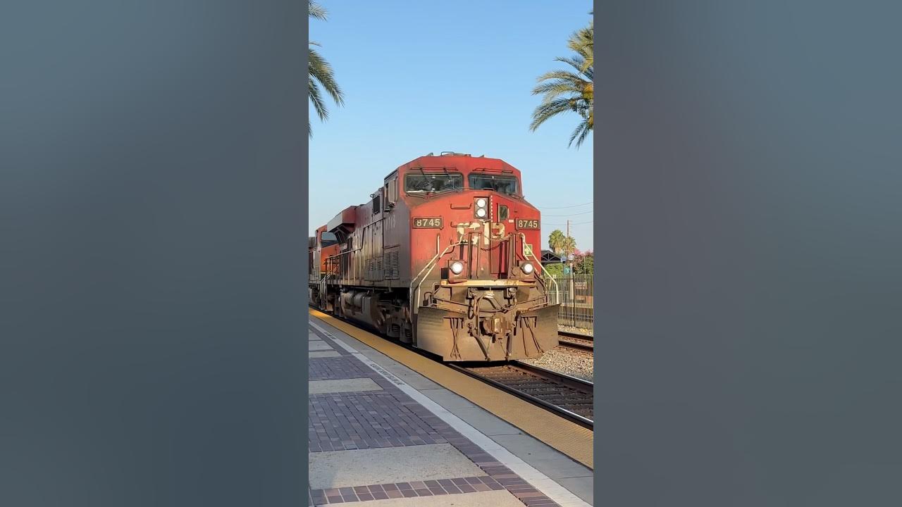 CP #8745 leads Q Train though Fullerton Station, Fullerton, CA - YouTube