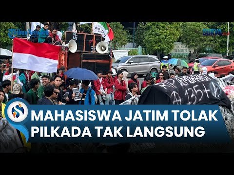 Bawa Keranda Hitam ke DPRD Jatim, Mahasiswa Jawa Timur Demo Tolak Pilkada Tidak Langsung