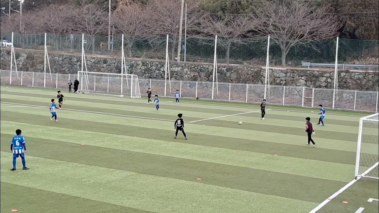 20250125 토 통영FC U13 vs 통영FC U12 2쿼터 - YouTube