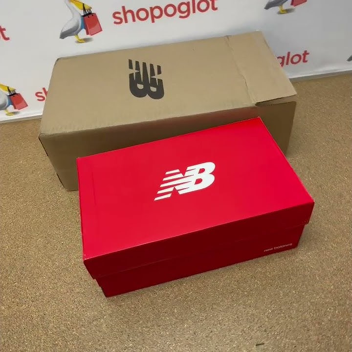 #newbalance #nb На широкую стопу New Balance: распаковка из США №581 👟 ...