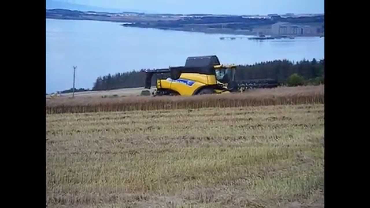 New Holland CR980 Davidston Farm Cromarty - YouTube