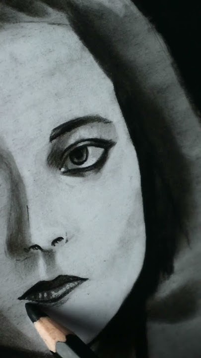 Клариса Старлинг (Молчание ягнят). Портрет #art #sketch #drawing # ...