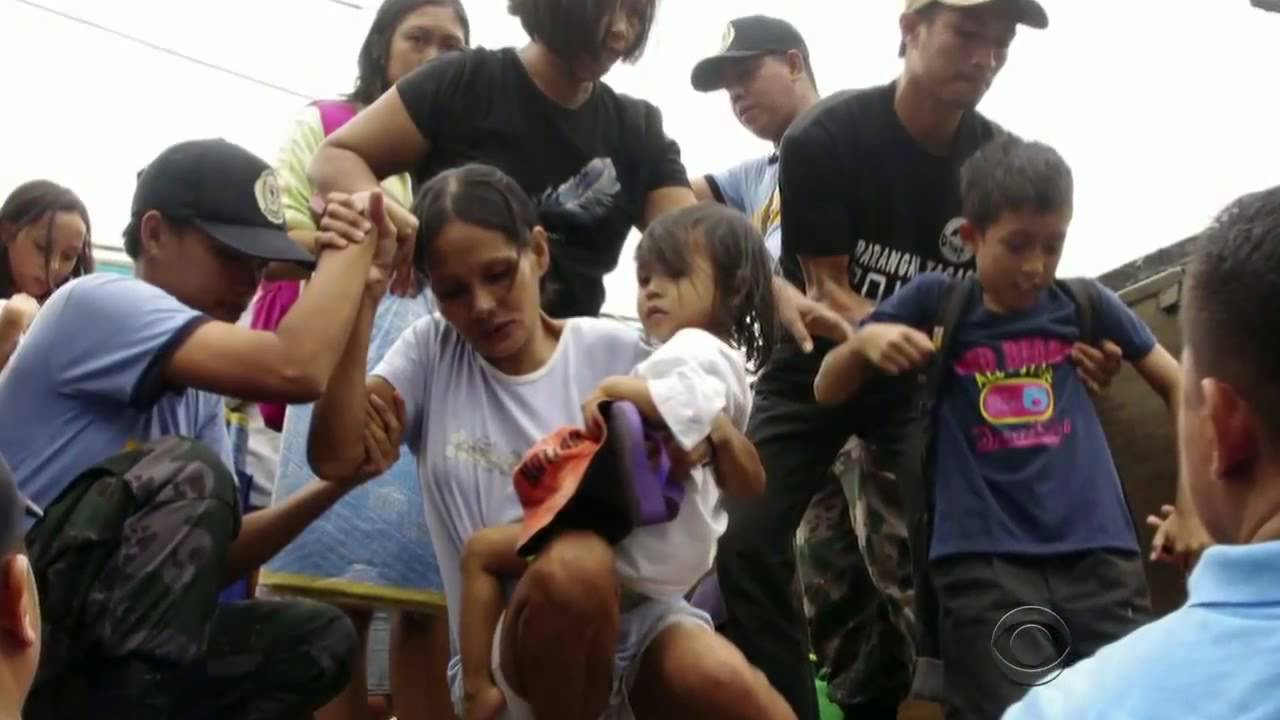 News SUPER TYPHOON YOLANDA VIDEO LATEST Hurricane Haiyan Philippines 10 ...