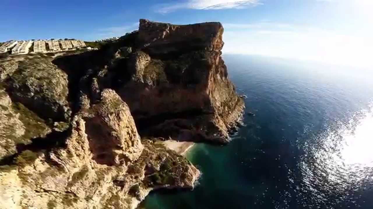 Cumbre del Sol from a special perspective - YouTube