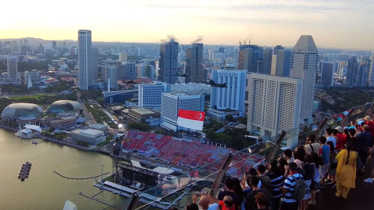 MBS Singapore Marina Bay Sands SkyPark NDP | 新加坡滨海湾金沙 - YouTube