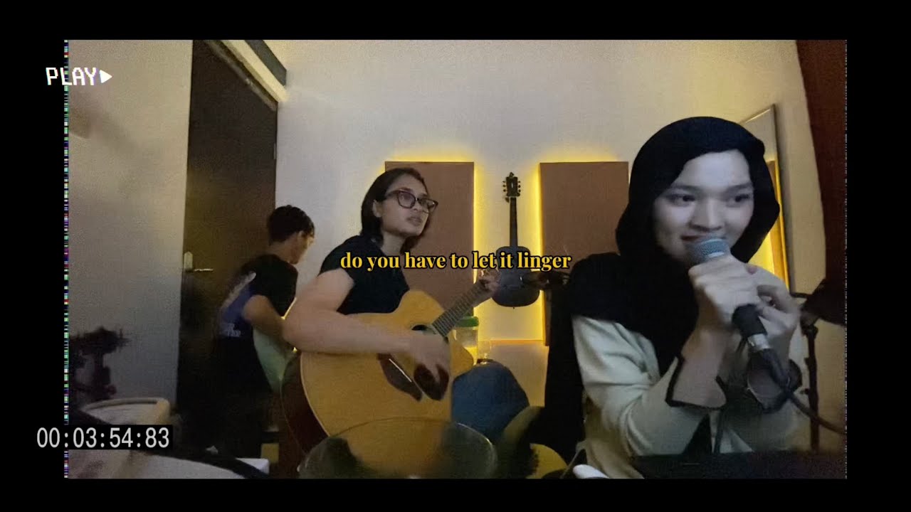 Linger-The Cranberries | Live Cover Rachel Farial - YouTube