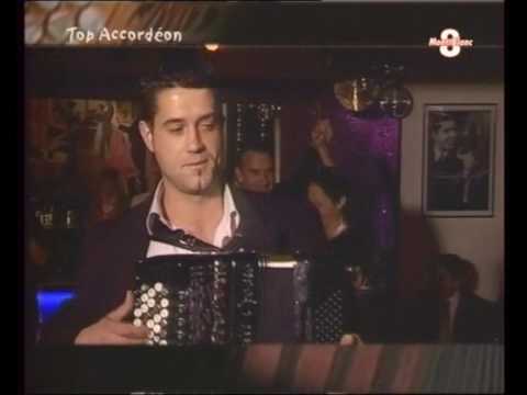 Les Triolets Jean Yves Serve - YouTube