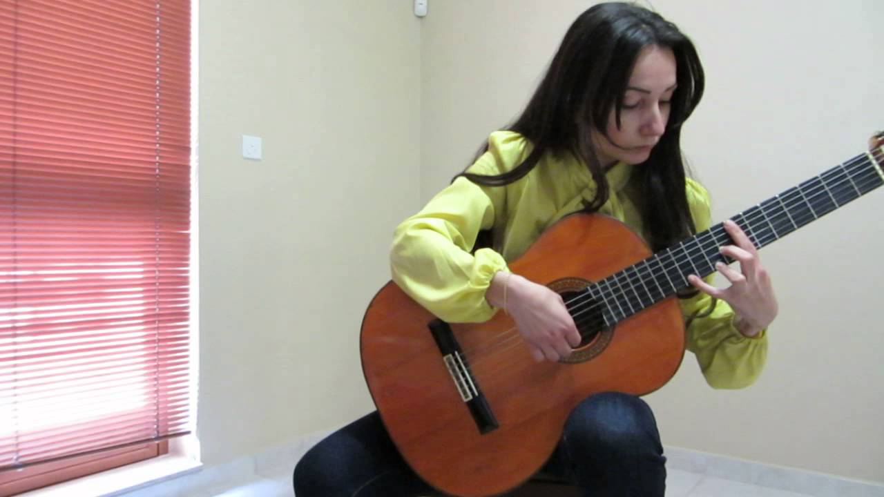 Alison Galea plays Spanish Romance - Classical Guitar - YouTube