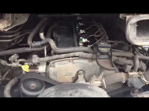 Motor Ford Transit 2.4 TDCI 2008 - YouTube