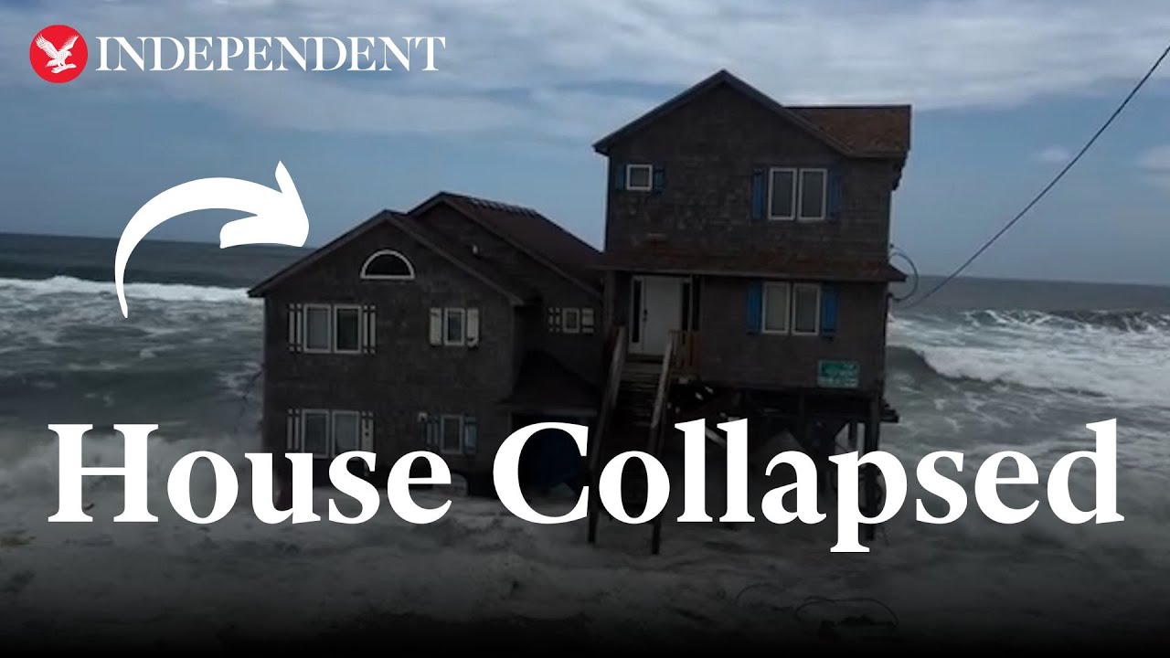Moment North Carolina beach house collapses into ocean - YouTube