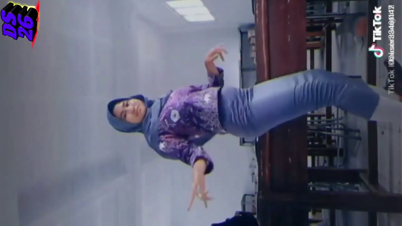 TIKTOK HOT SMA ROK KETAT 2O20 - YouTube