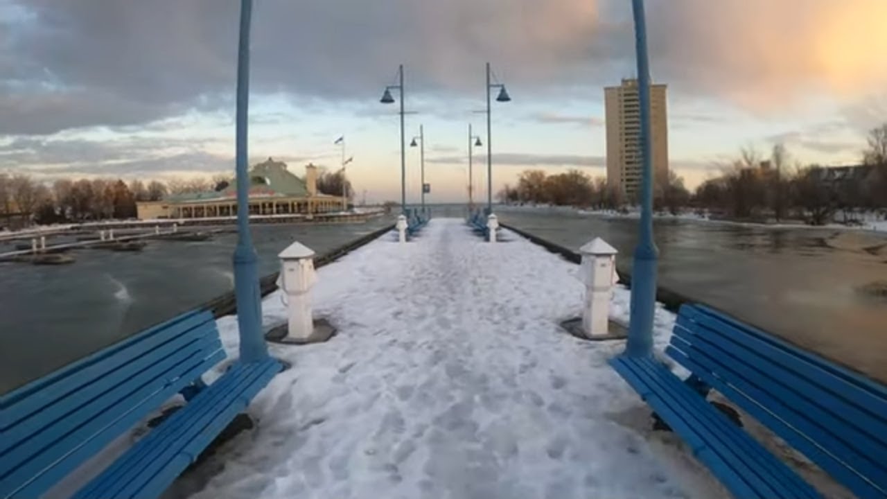 Spring weather in Port Credit (Winter 2022) 4K - YouTube