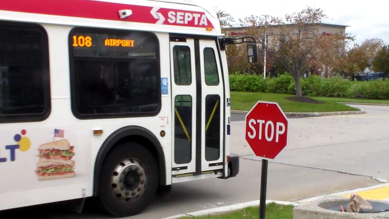 SEPTA BUSES: NEW FLYER'S 8009 & 8064, HYBRID NEW FLYER 8374 - YouTube