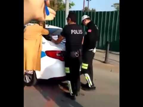 Polise Bağıran Kadın Öğretmen