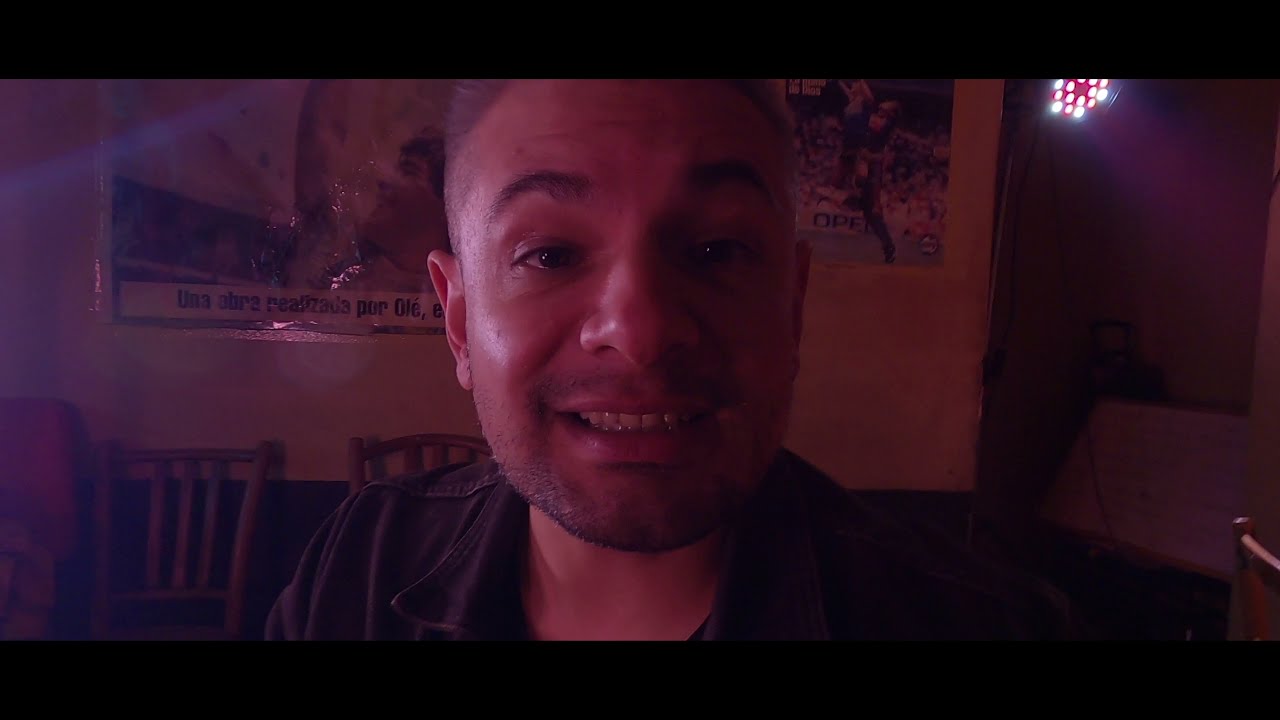 UNA Y MIL VECES - Leandro Quiroga. (Video oficial) 4K - YouTube