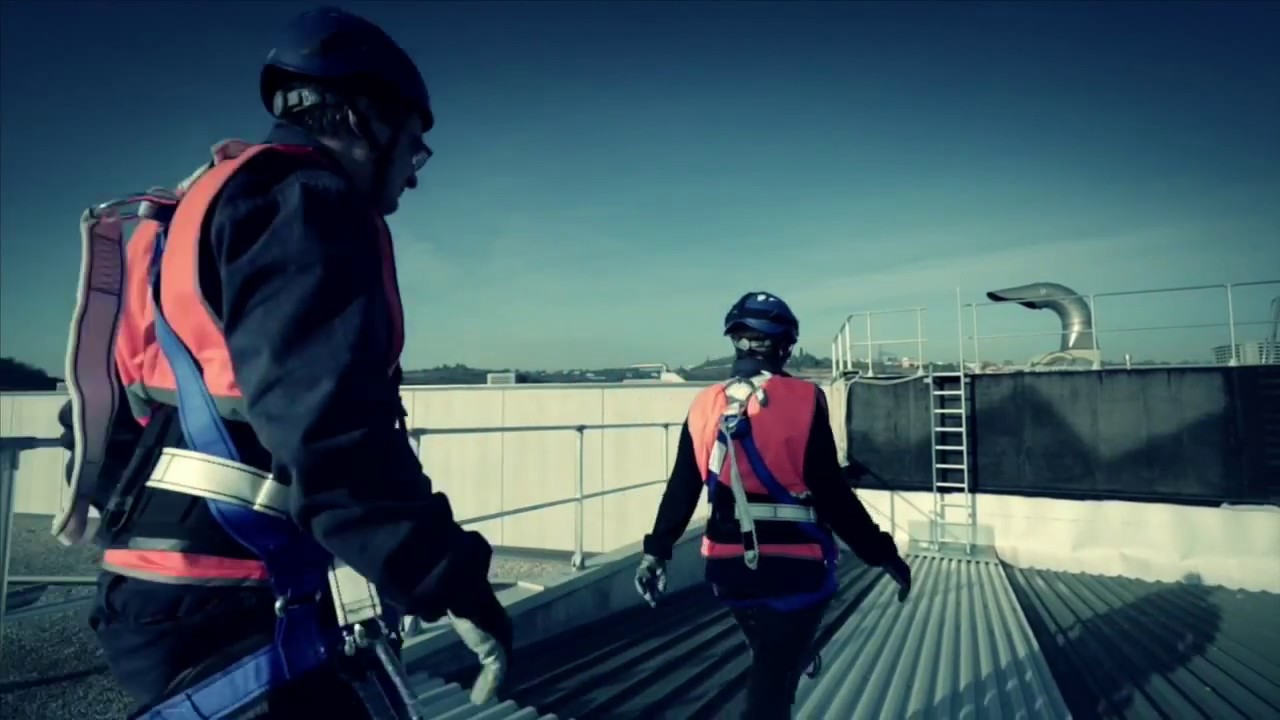 Fallprotec products shown by Somain - YouTube