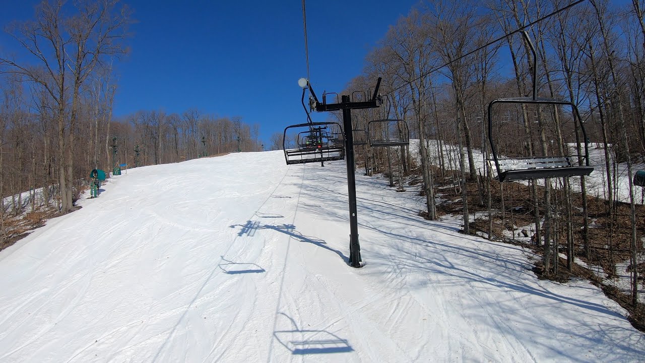Black Riblet Quad Chairlift at Nubs Nob - YouTube