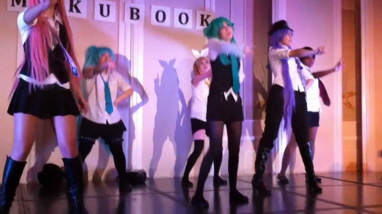 [AOD 2012] World Vocaloid Dance 01 Opening Show Segment - YouTube