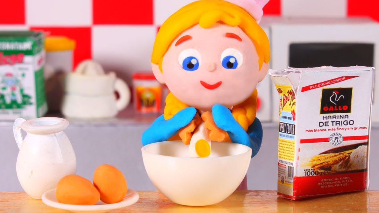 LITTLE PRINCESS CHEF MAKING WAFFLES SUPERHERO BABIES PLAY DOH CARTOONS ...