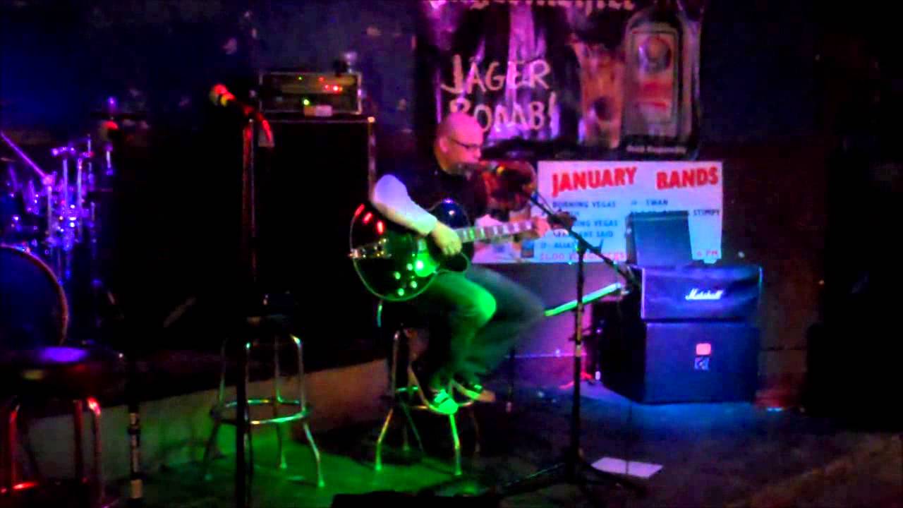 Casey and the Nobodies - Knock On My Door - LIVE - YouTube