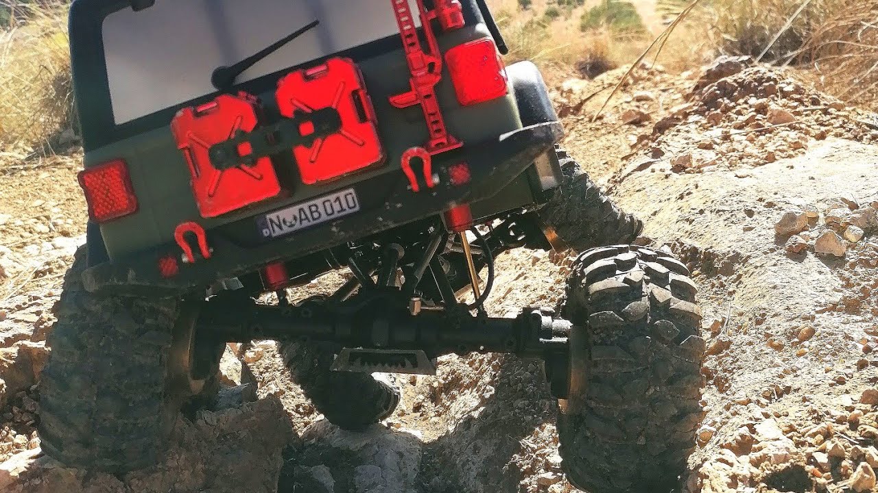 Ruta Crawler Rc.Subimos y bajamos una sierra con el jeep y el defender ...