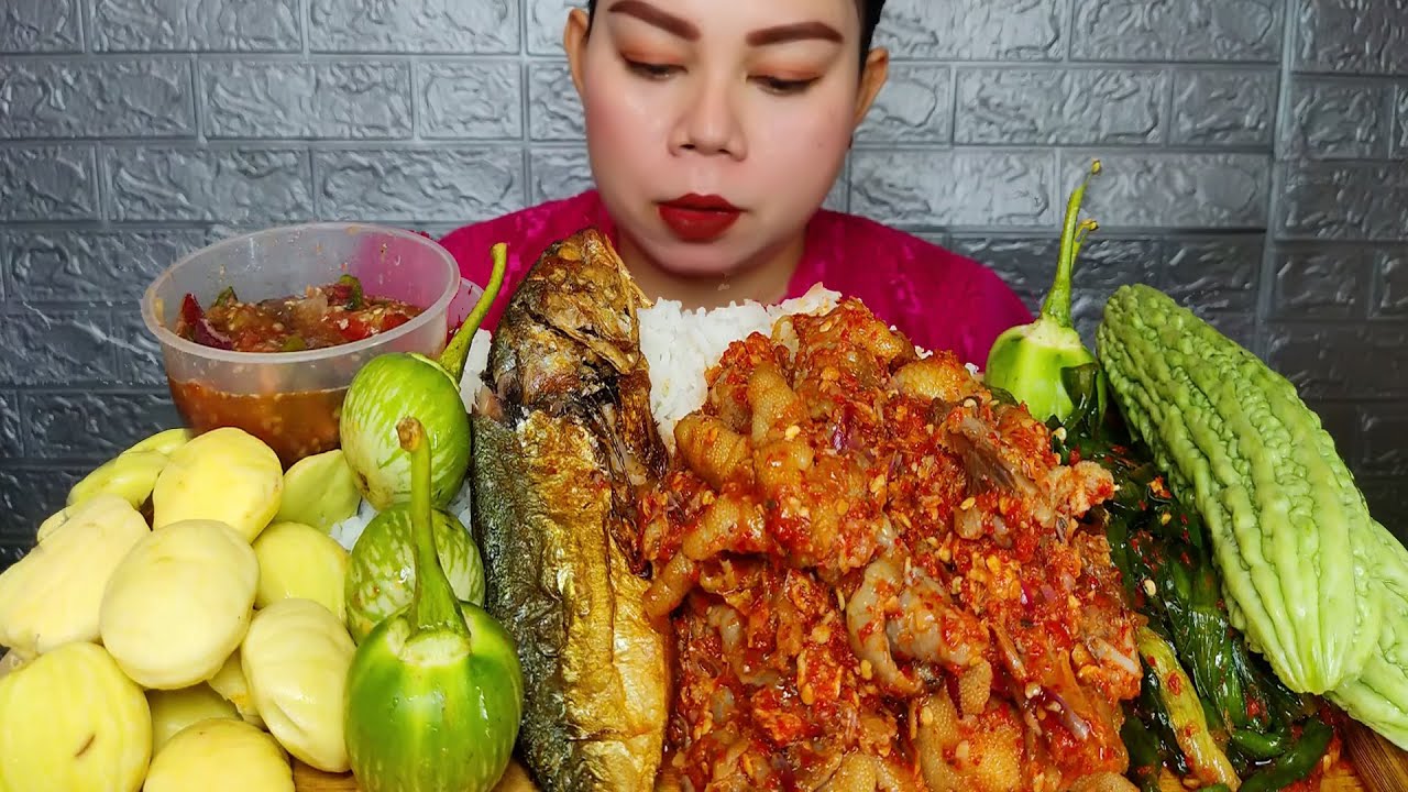 Sambal Ceker Ayam Kecombarang Ikan Asin Japuh Jengkol Muda Tumis