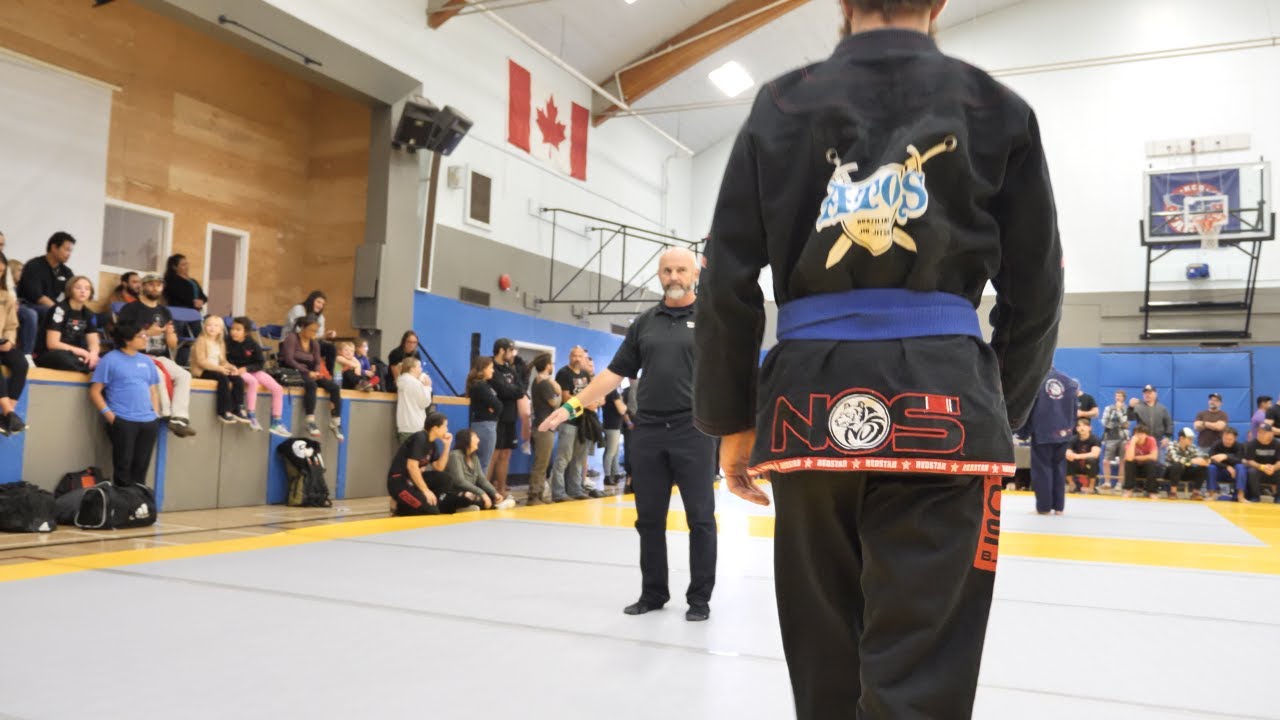 Connor / Matthew - Gi match 1 - YouTube