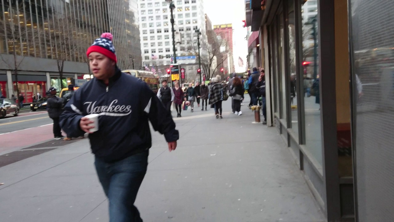 Sony Xperia XZs 4K Camera Test Sample (Dusk- NYC)