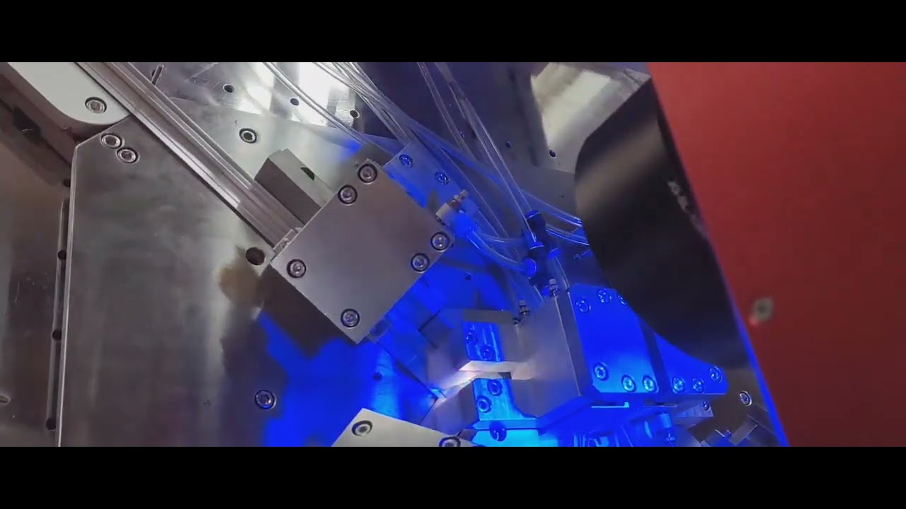 Laser Welding Aluminum Window Frames - YouTube