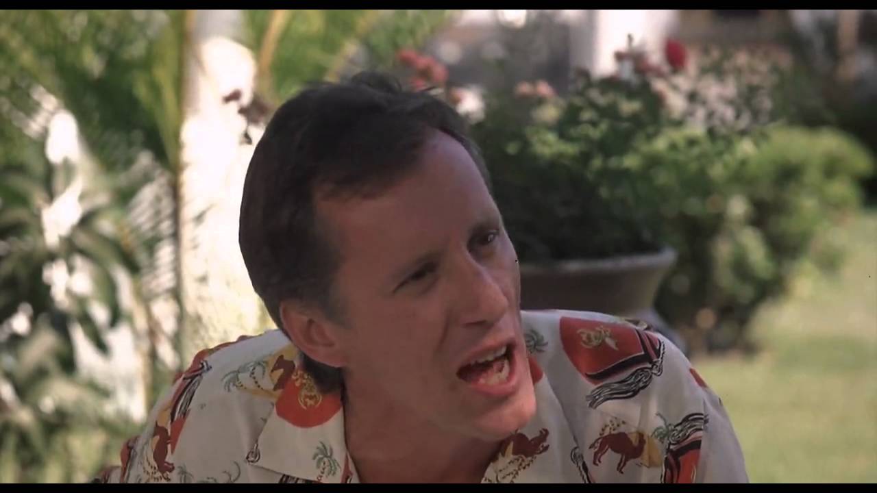 Hollywood depiction of US journalist arguing with US military ...