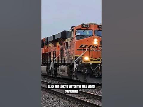 WESTBOUND BNSF GRAIN TRAIN IN DOWNTOWN ST JOE! A BUSY DAY TRACKSIDE! #shorts #train #railway ...