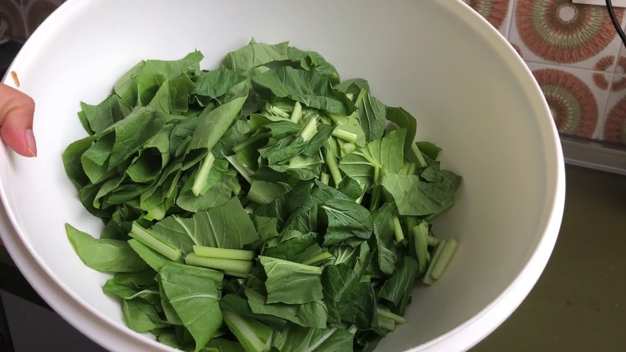Vlogs 25 How to cook healthy Green leafs Veggetables with tomatoes and ...