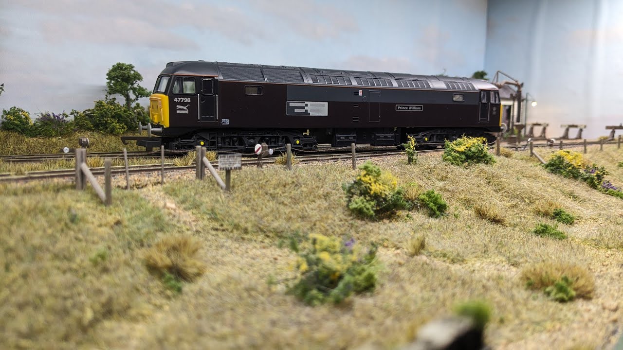 Lima Class 47 detailing and Hm7000 project. (intro) - YouTube