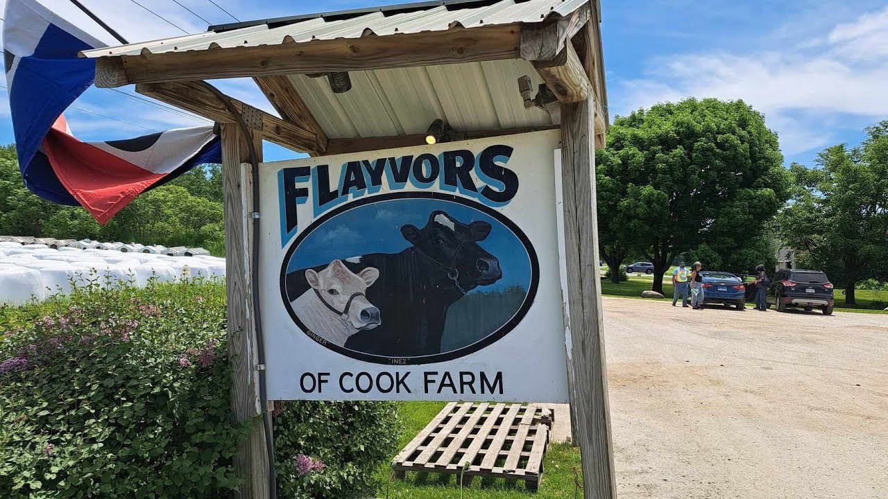 Trying Hadley Grass (Asparagus) with Almonds Ice Cream 🤯😍 - YouTube