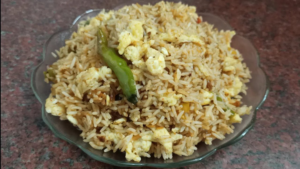 Egg fried rice || Street style spicy egg fried rice - YouTube