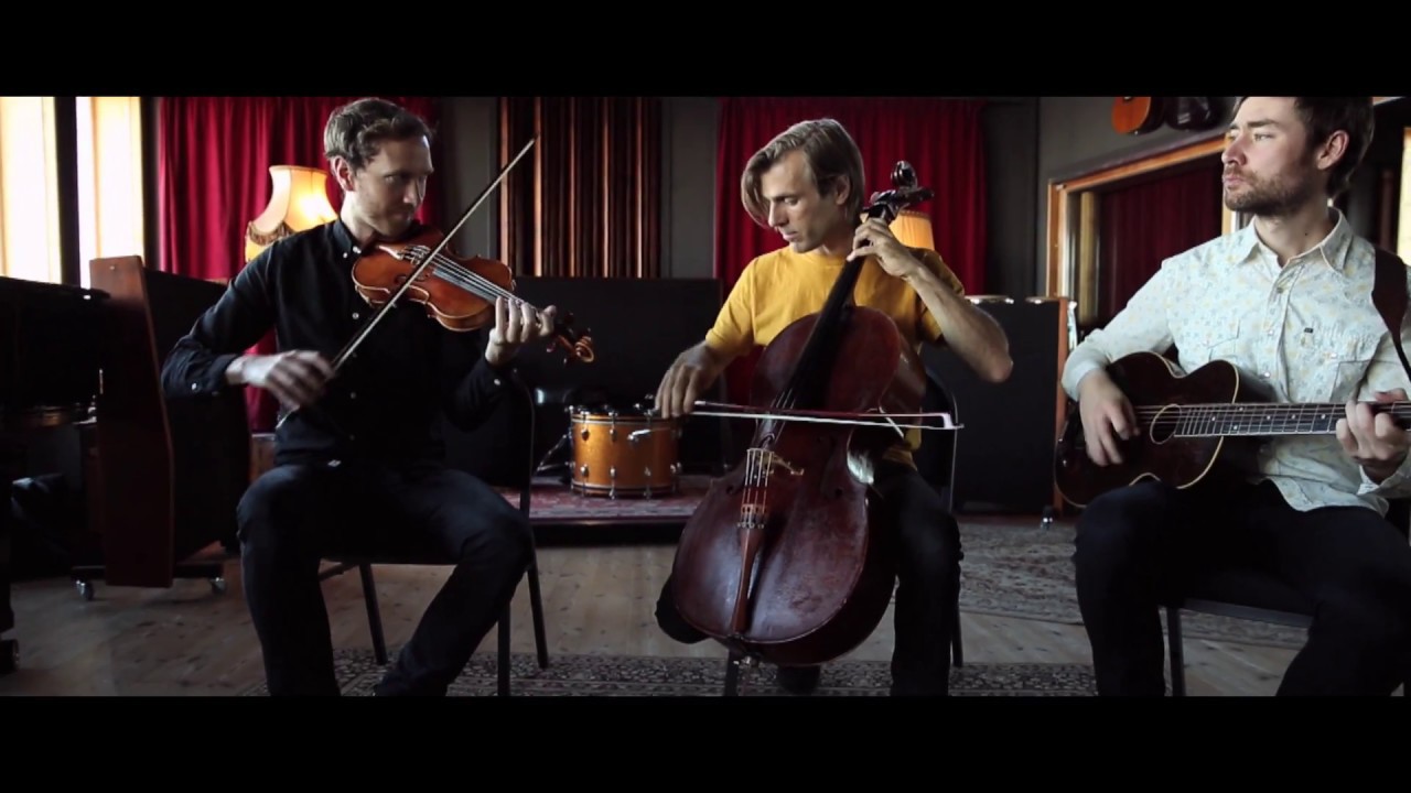 Erlend Viken Trio - Nykomlingen - YouTube