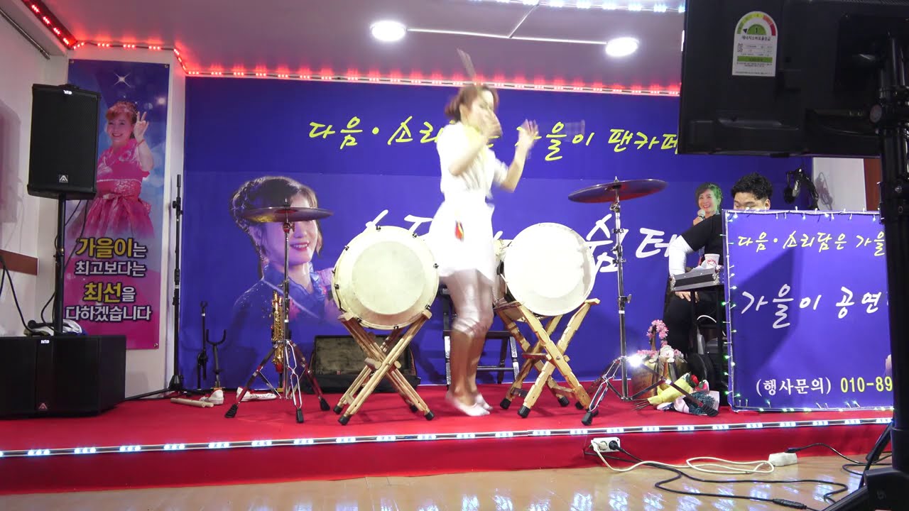 baba master dance - 아름이 - 신트롯 품바가수 - 부천역북부 가을이품바공연장 . 2020.8.9 . (2 ...