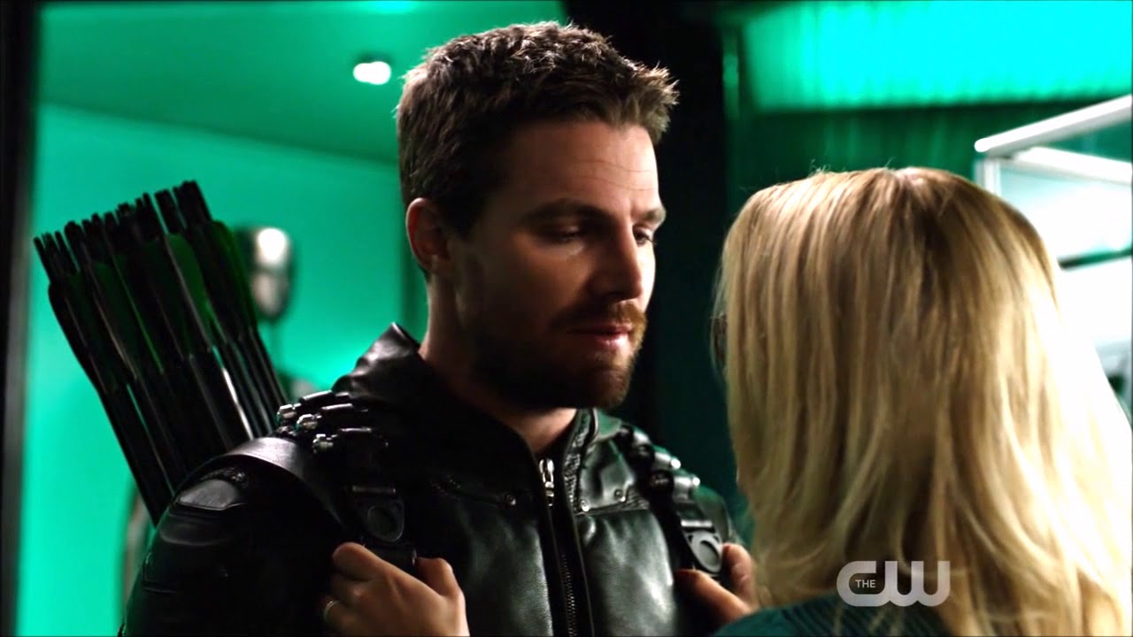 Olicity 615: Oliver and Felicity talk and kiss - YouTube