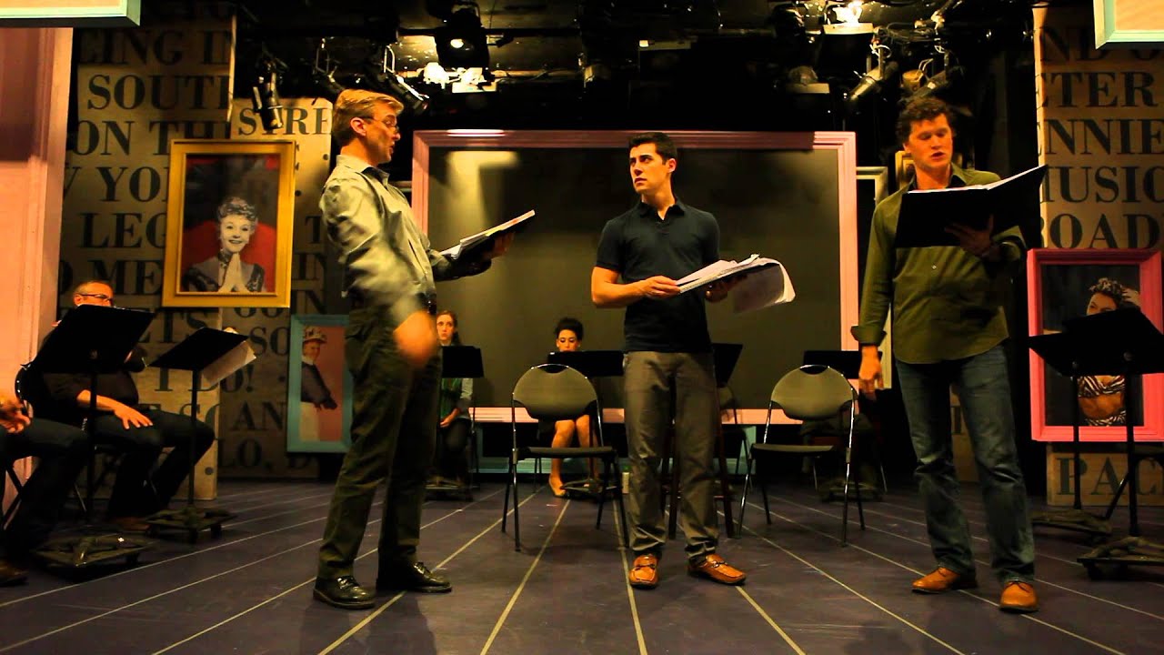 The musical "Goodbye Barcelona" in New York - YouTube