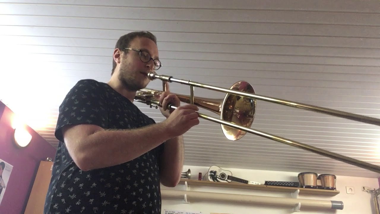 Bug Trombone CM1 CM2 ( mesures 25 à 32 ) - YouTube