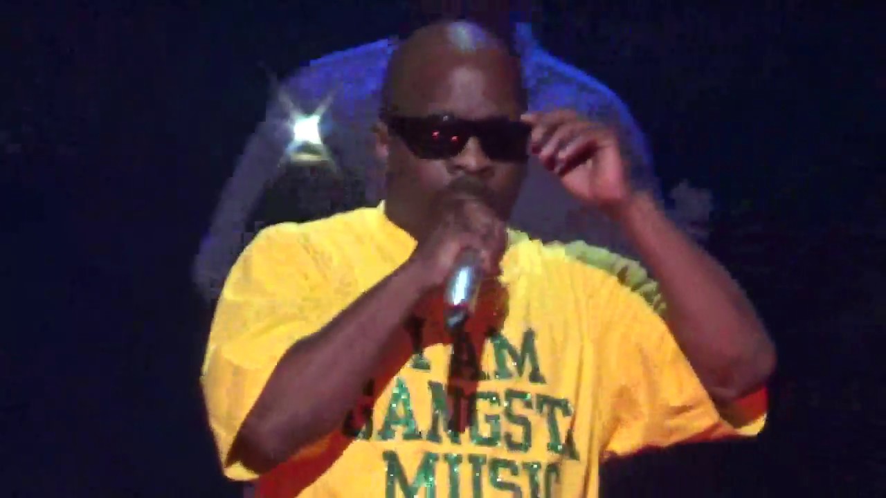 Baby Drew Performs At The Legend's Of The Summer Tour - YouTube