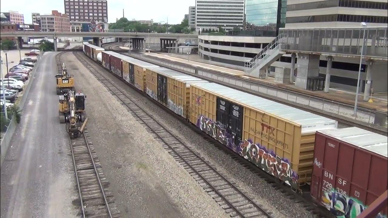 BNSF #5891 Leads BNSF H-GALKCK. Kansas City, MO 6/1/24 - YouTube