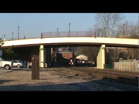 D&H 164 / NS 30J at Bridgeport, PA - YouTube